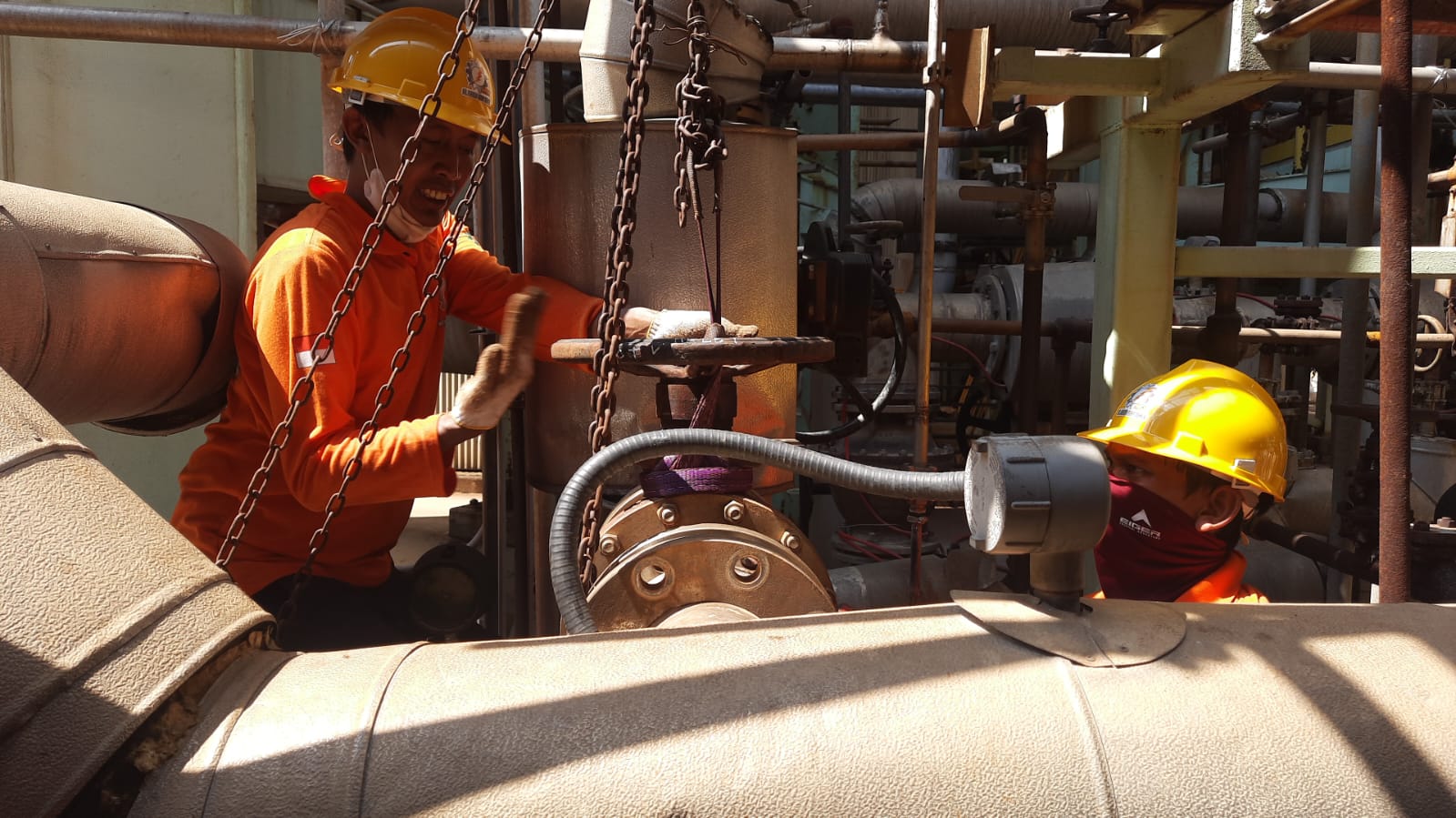 Perbaikan Manual Valve Ball pada Indirect Heater & HBL Pump Line PT ...